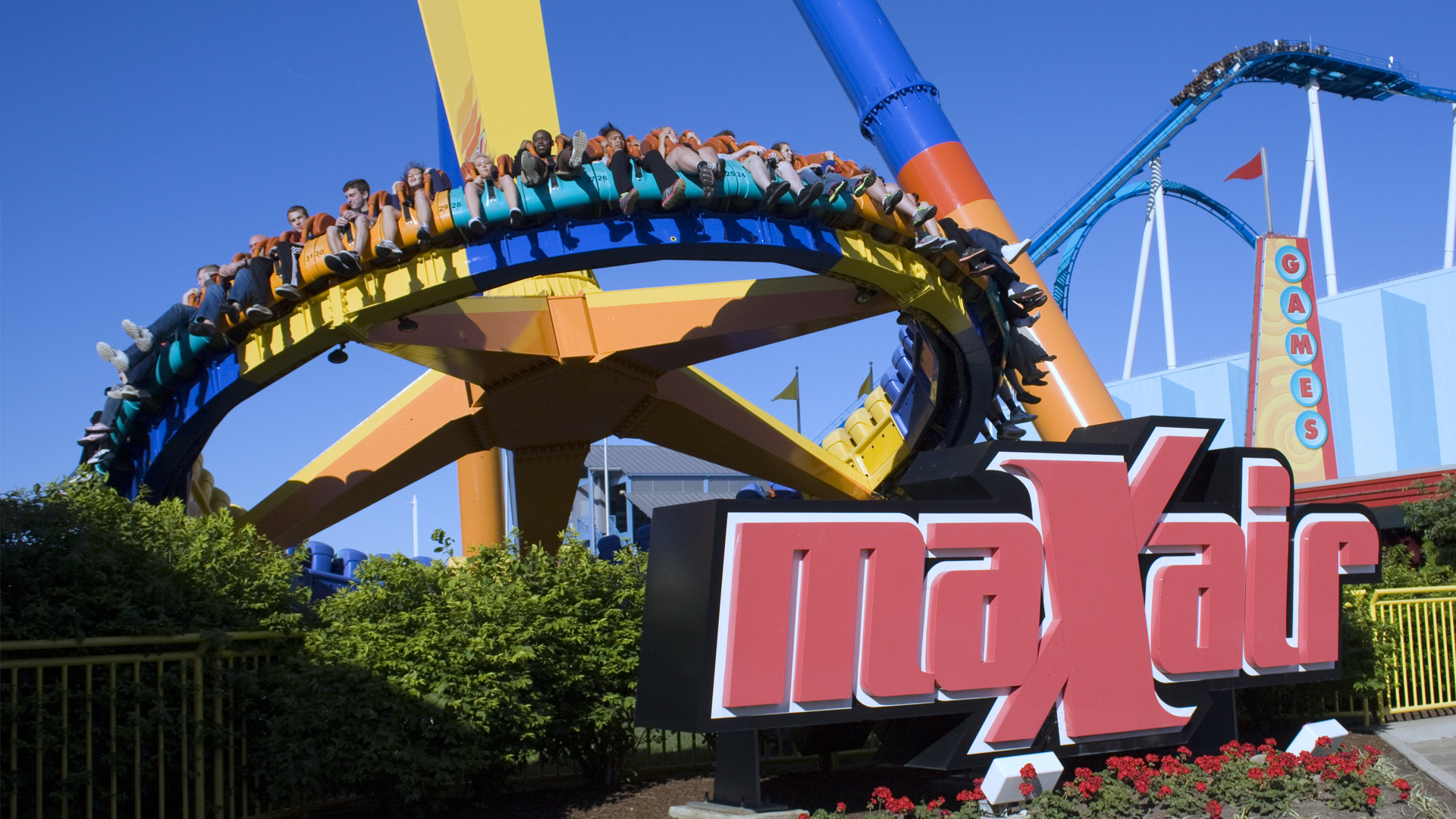 Coasterimage - Roller Coaster Pictures, Photos and Videos | Theme Park ...
